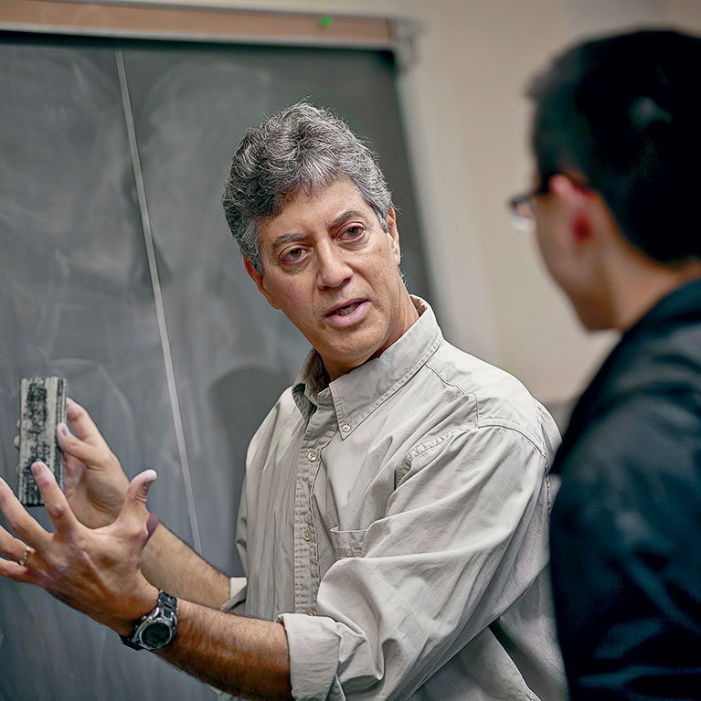 What we do to prepare students · Cur Non · Lafayette College